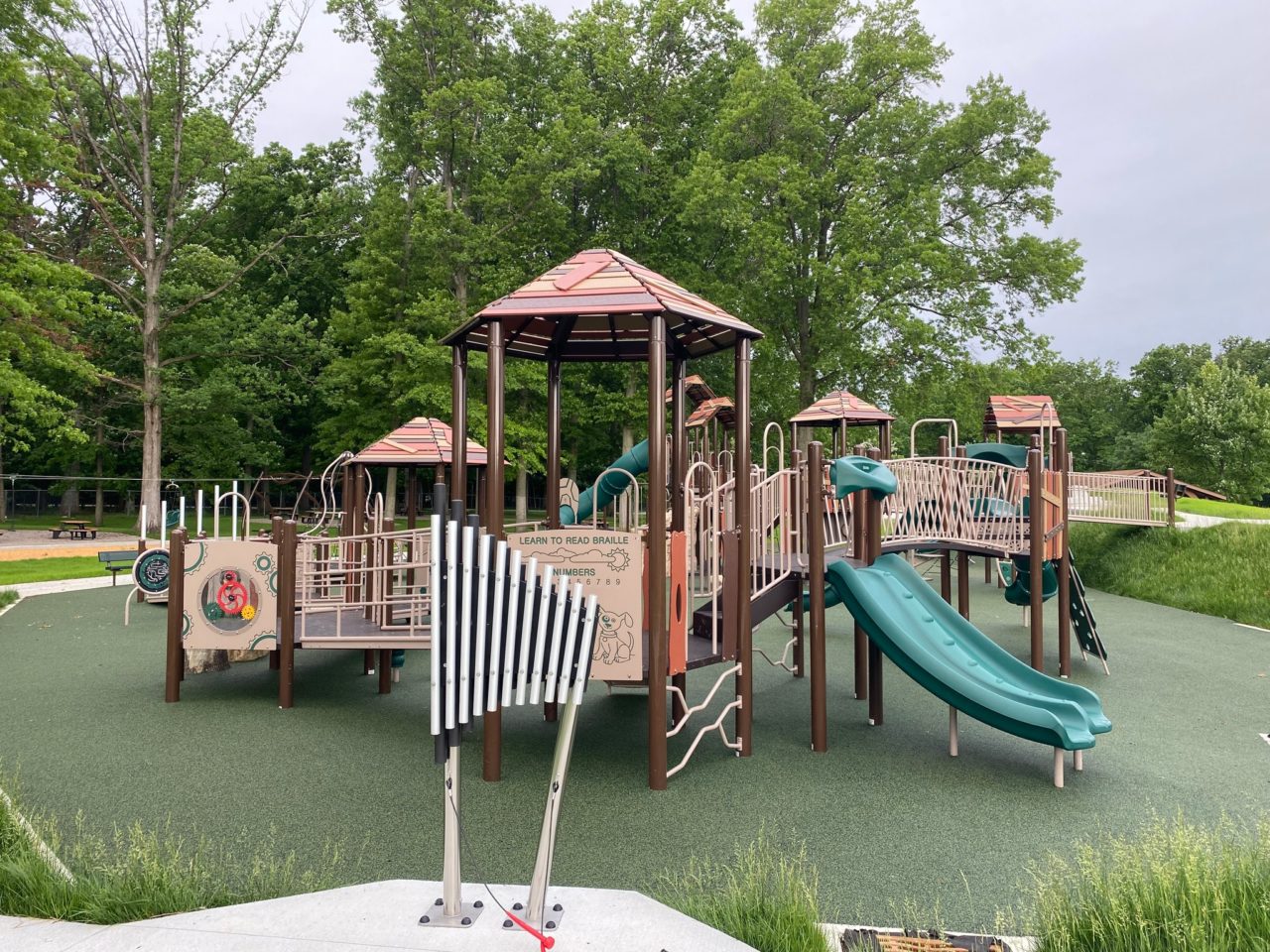 80+ Best Playgrounds Around Cleveland - The Cleveland Moms